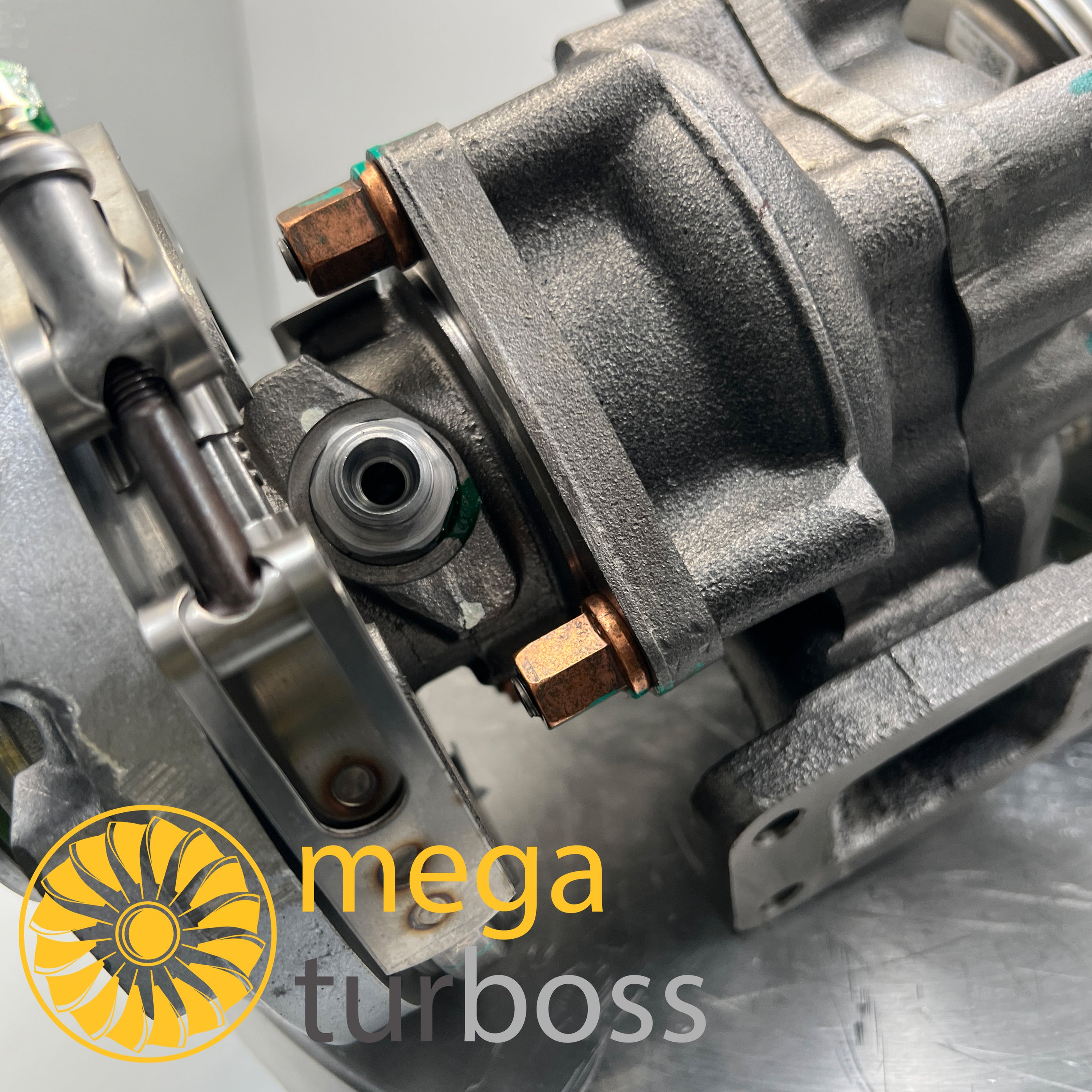 BITURBO MAN R2S (B1+B2) Man D0834 (4 Cilindros) Euro 5 10009880221 — megaturboss